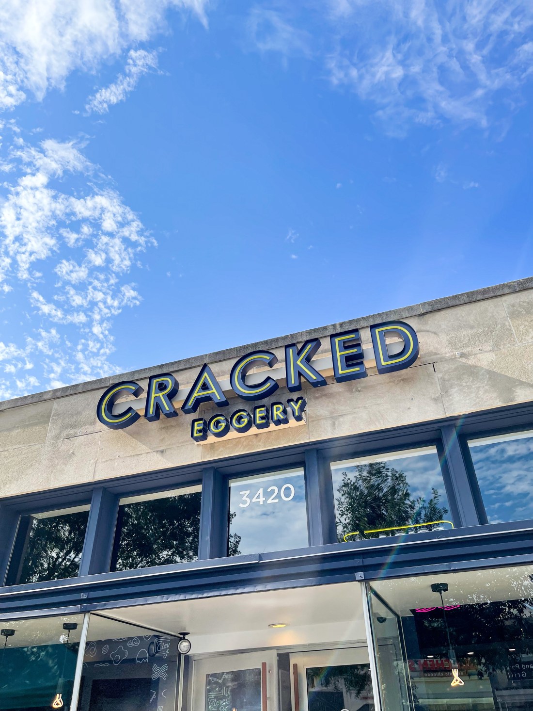 Breakfast at Cracked Eggery – Foodish Ways