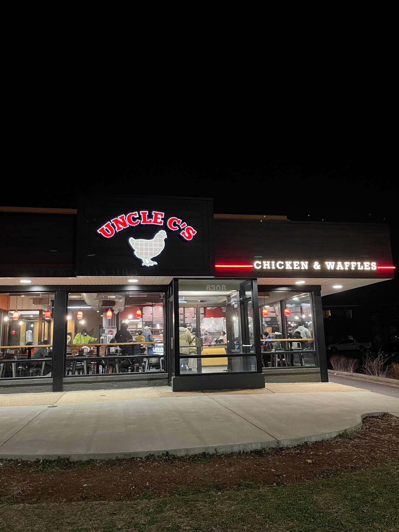 Uncle C’s Chicken & Waffles – Foodish Ways