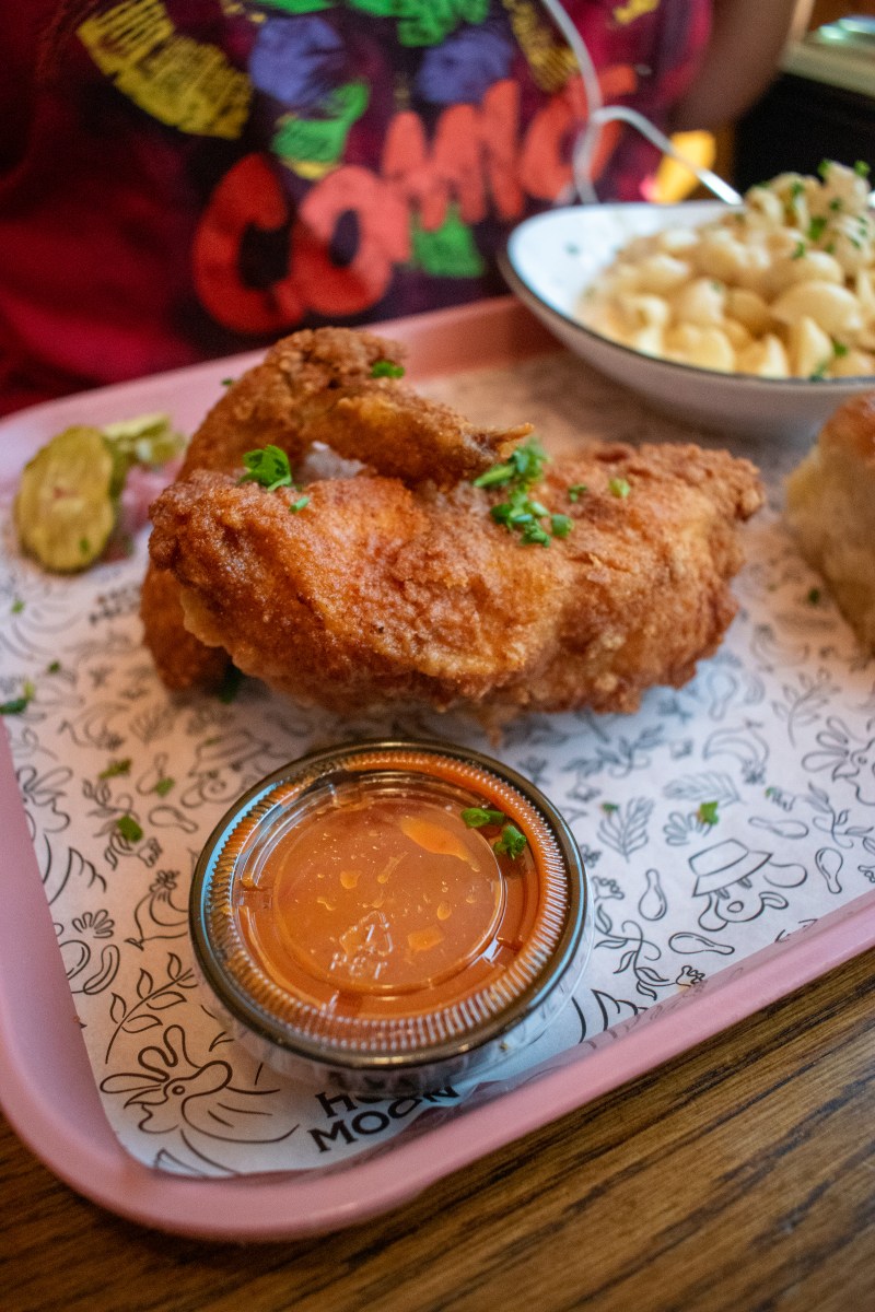 Eatmore Fried Chicken Petworth Washington Dc The Paramount Apartments